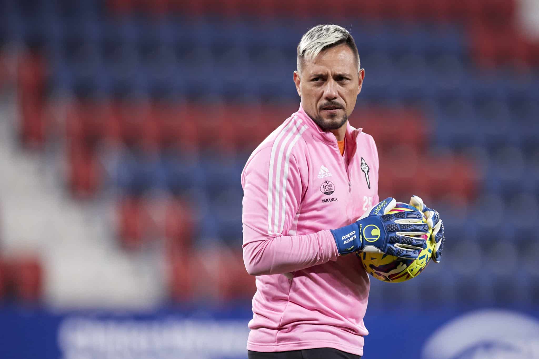 Celta de Vigo rescinde o contrato do goleiro brasileiro Diego Alves