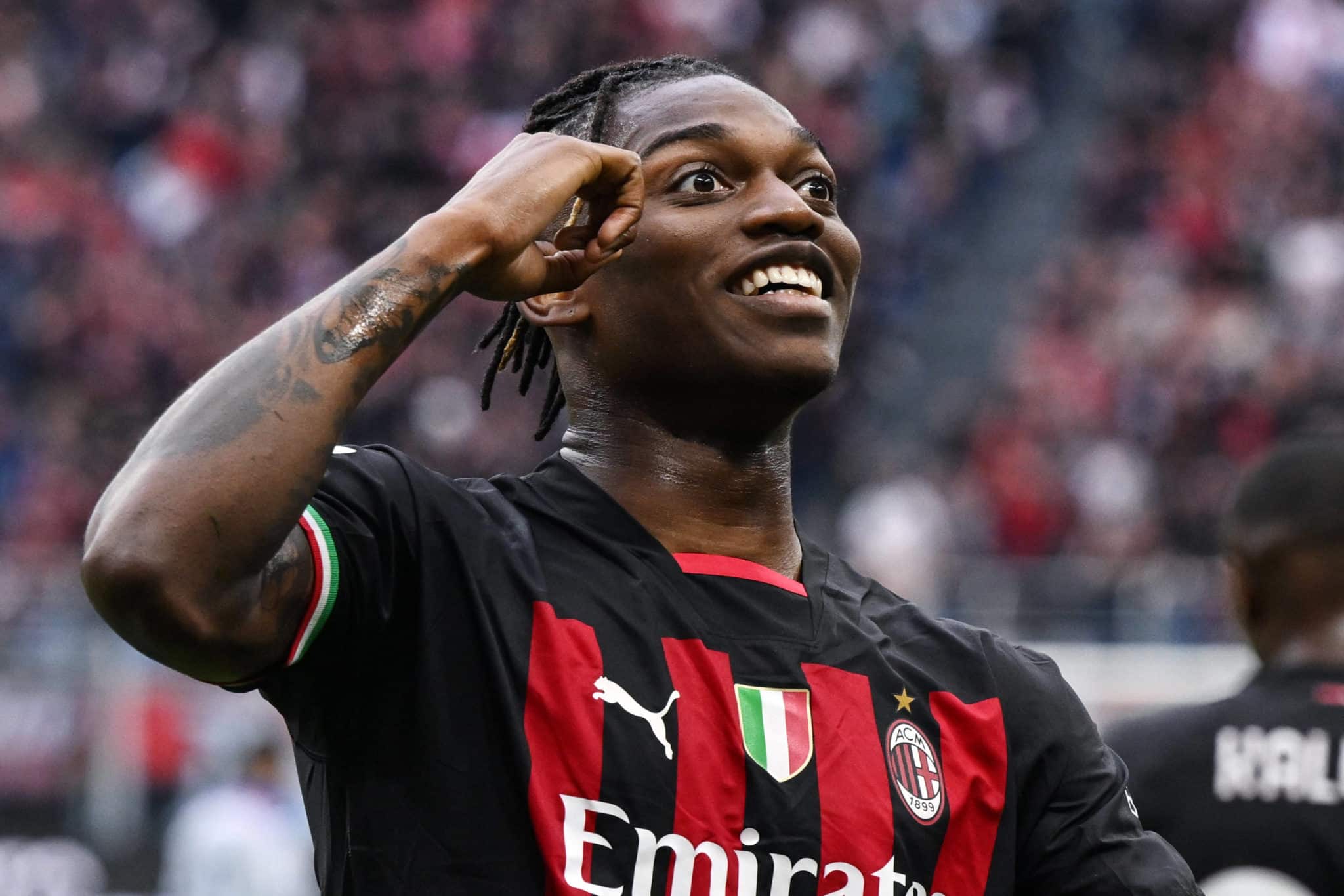 Destaque do Milan, Rafael Leão quer ficar no clube e rejeitou ...