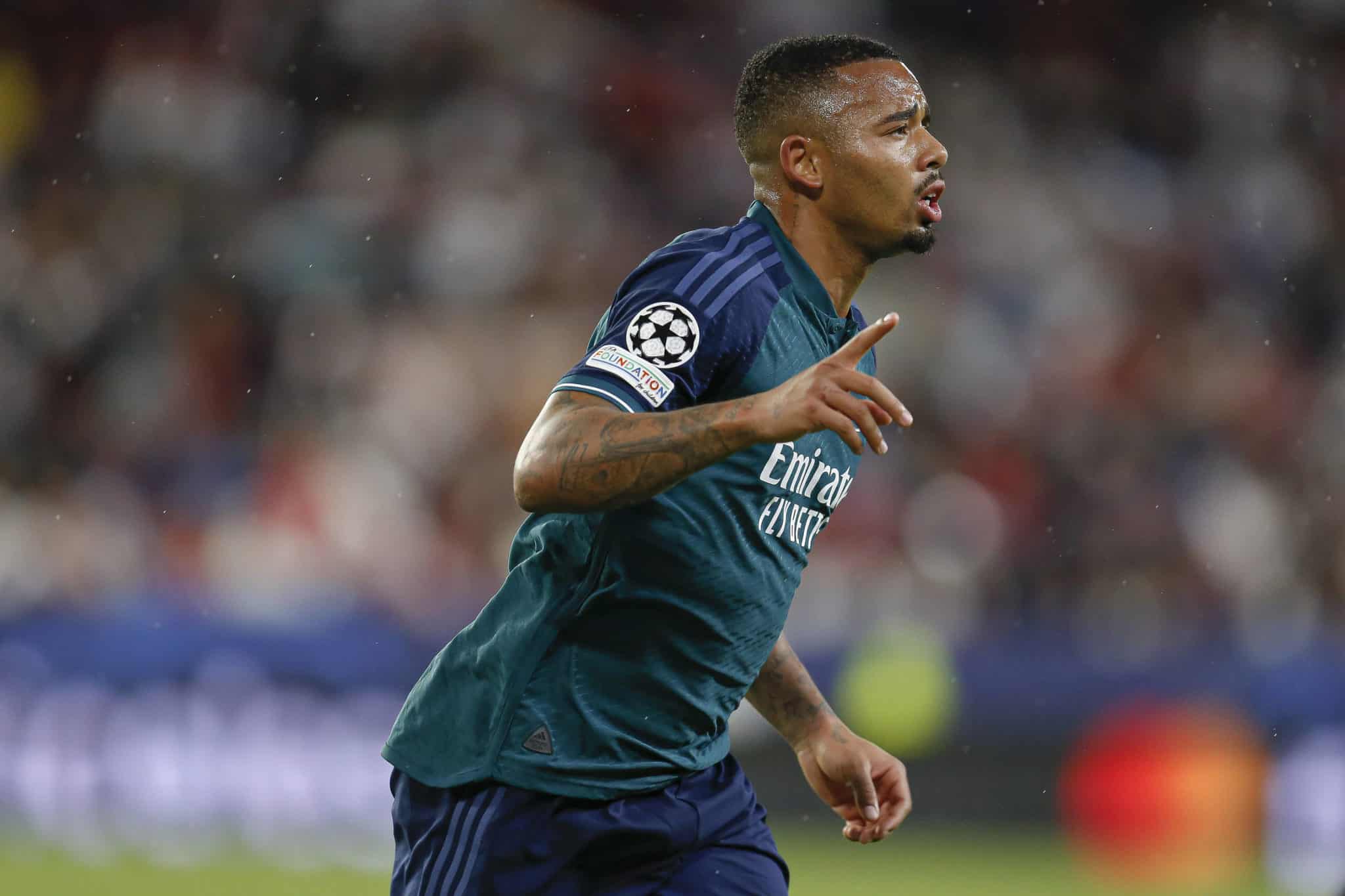 Henry, um dos grandes ídolos da história do Arsenal, diz que gostaria ...